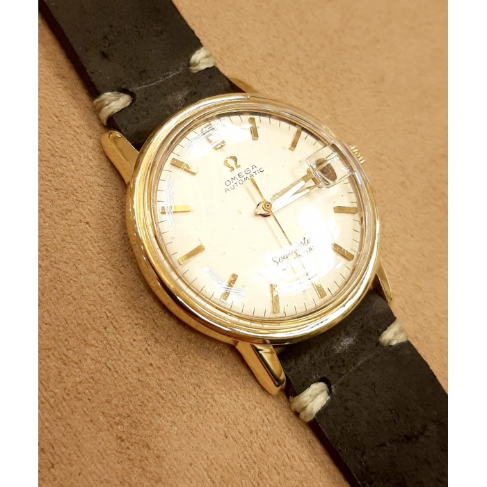 Omega Seamaster Calendar 18kt gold Ref. 166.003